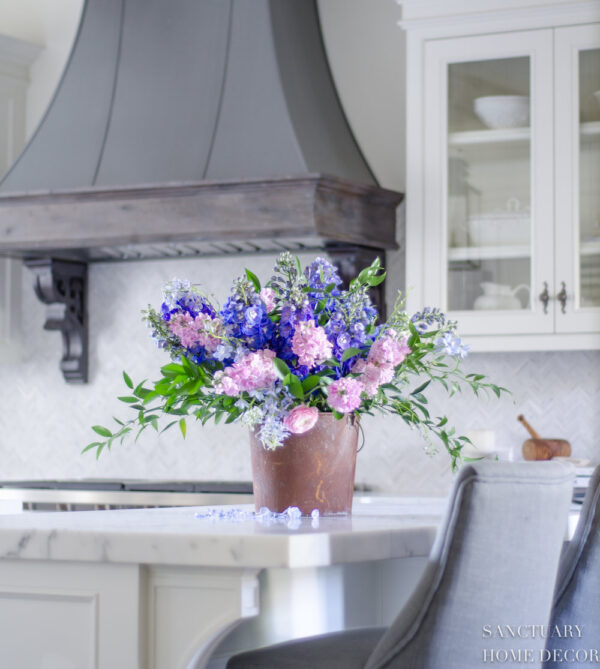 6 Easy Ways to Add Farmhouse Charm to Your Home - Sanctuary Home Decor