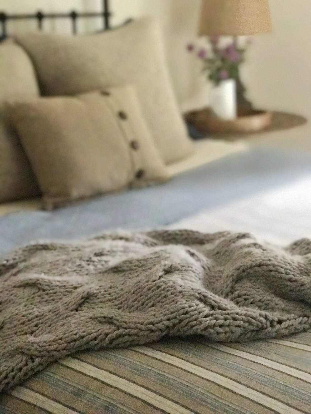 How to Make The Perfect Bed - Sanctuary Home Decor