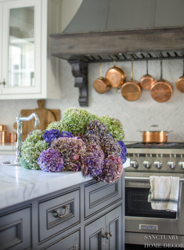 How to Set a Rustic Fall Table - Sanctuary Home Decor