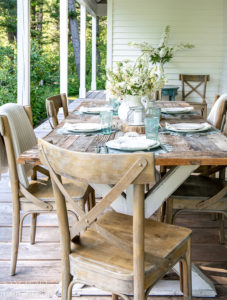 Tips For Setting A Quick, Beautiful Outdoor Table - Sanctuary Home Decor