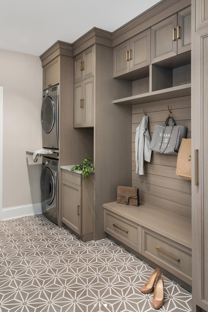 28 Clever Mudroom Laundry Combo Ideas Shelterness
