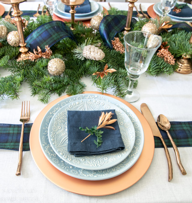 A Simple and Beautiful Holiday Table Setting - Sanctuary Home Decor