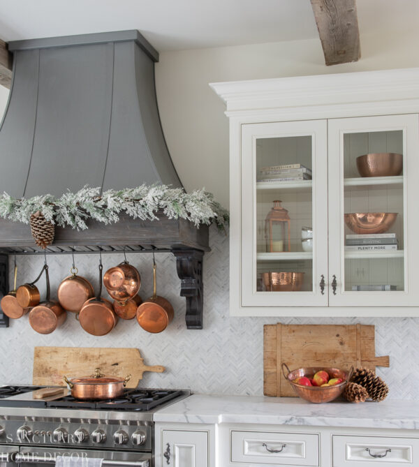 The 15 Most Beautiful Modern Farmhouse Kitchens on Pinterest ...