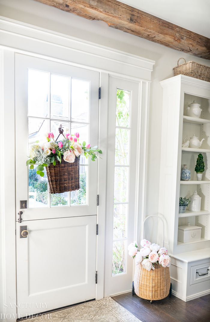 Simple Front Door Decorating Ideas - Sanctuary Home Decor