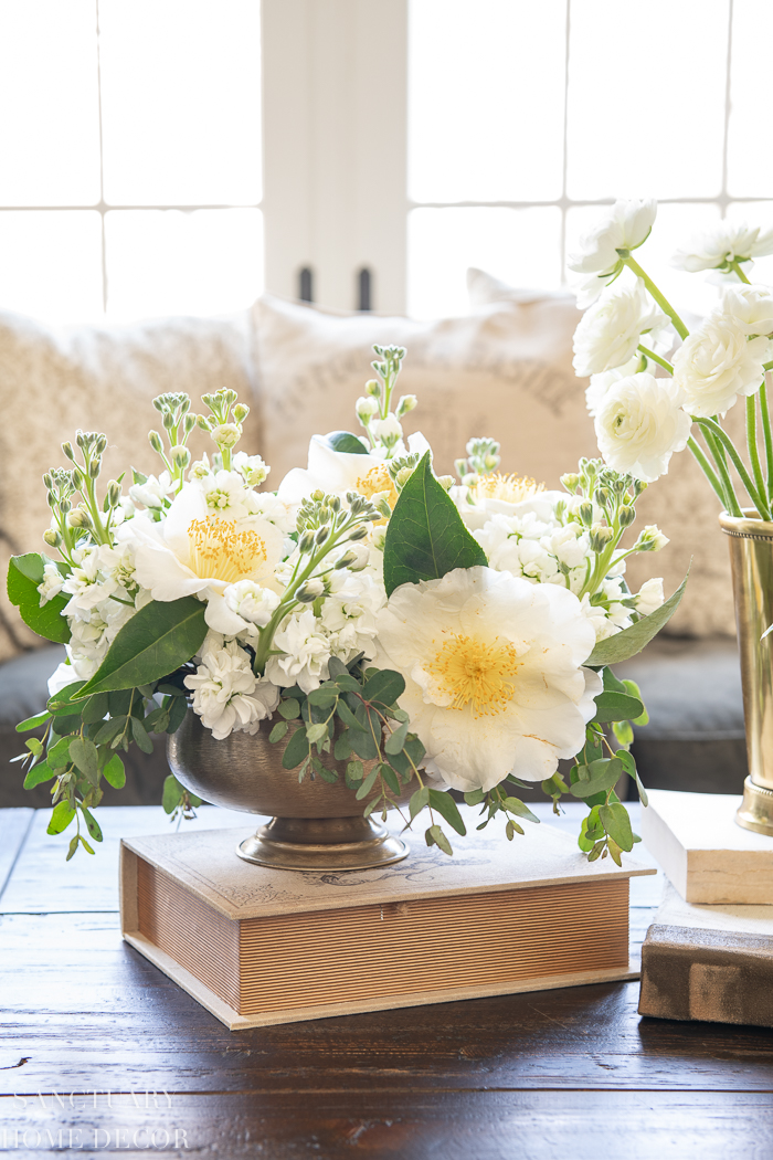 How to Make a Flower Arrangement Vignette - Sanctuary Home Decor