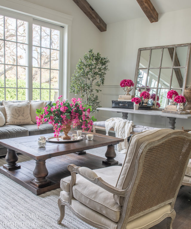 Fresh and Bright Spring Home Tour - Sanctuary Home Decor