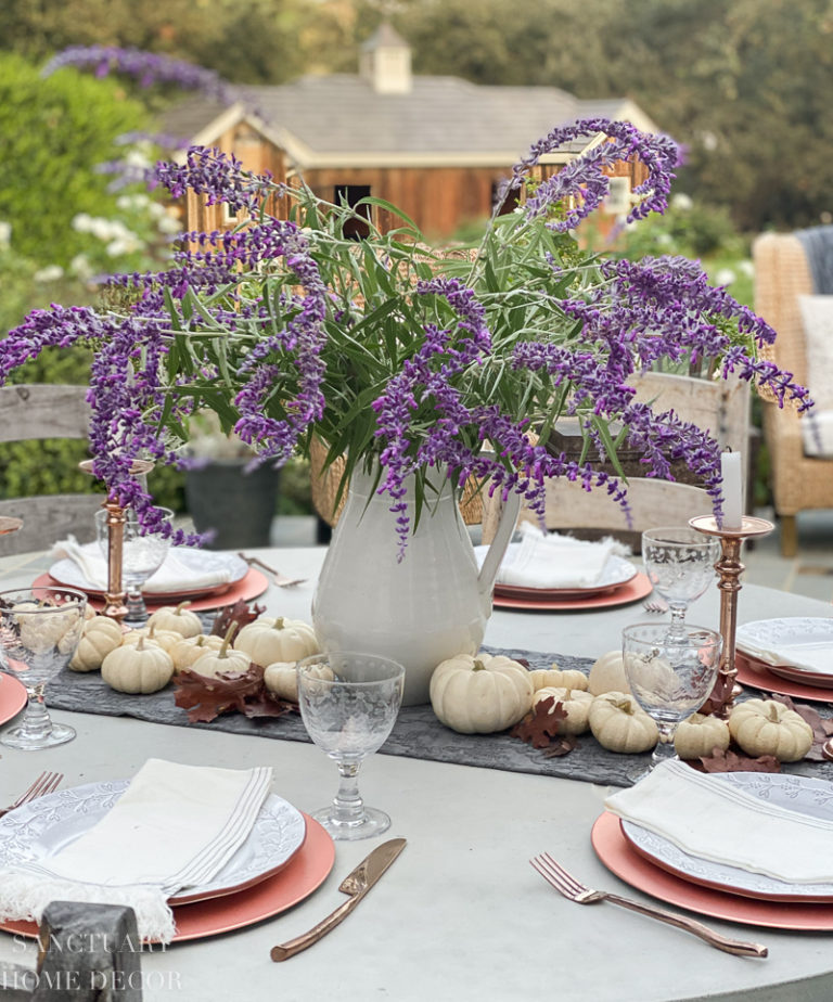 5 Steps to Set an Outdoor Thanksgiving Table - Sanctuary Home Decor