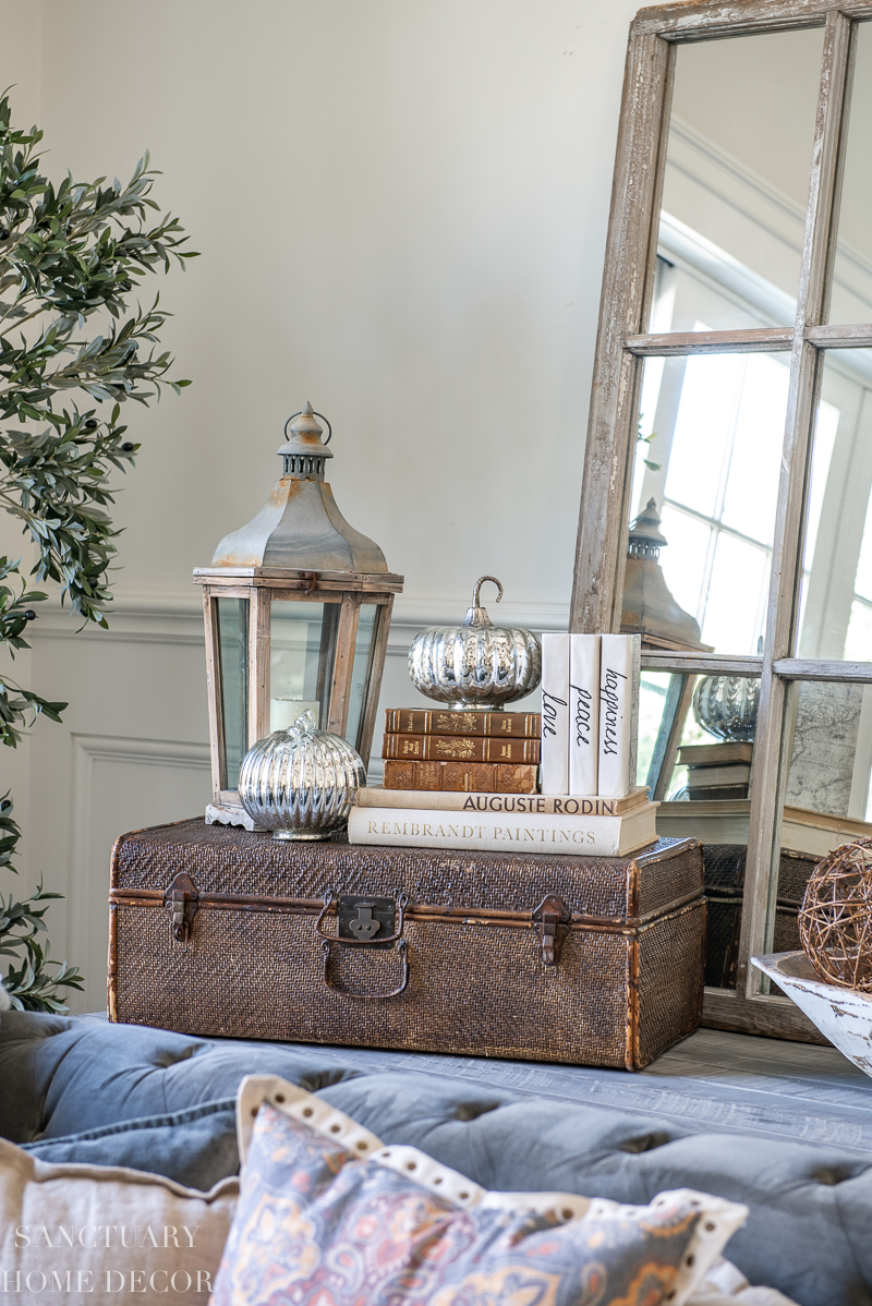 Soft and Subtle Fall Decorating Ideas - Sanctuary Home Decor