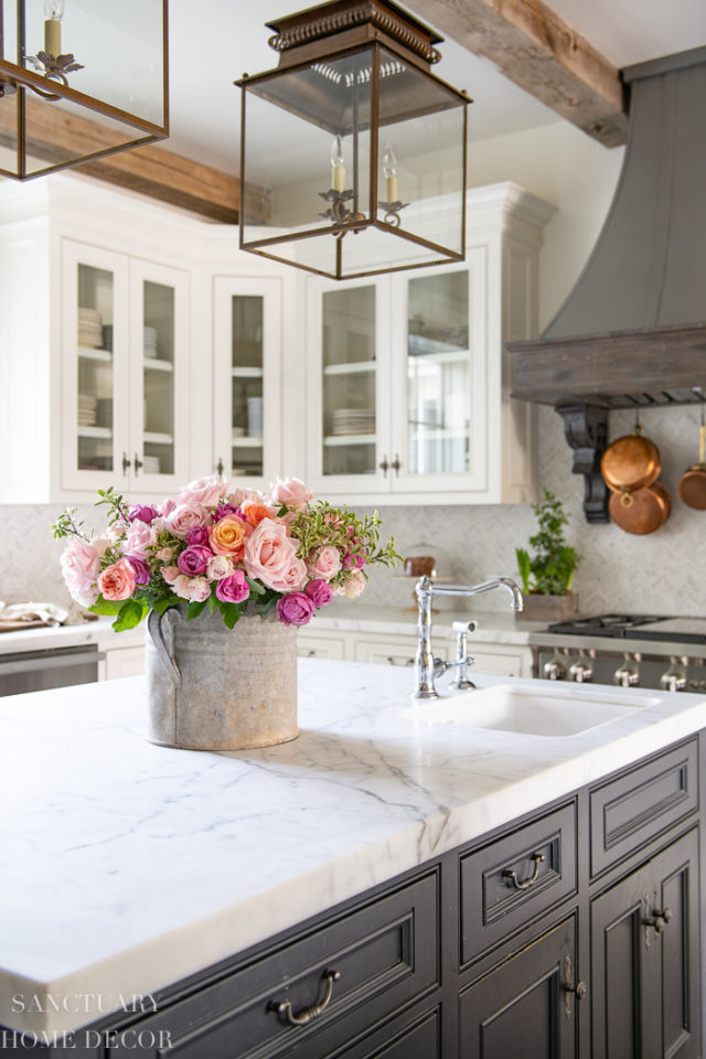 How to Style a Kitchen for Winter - Sanctuary Home Decor