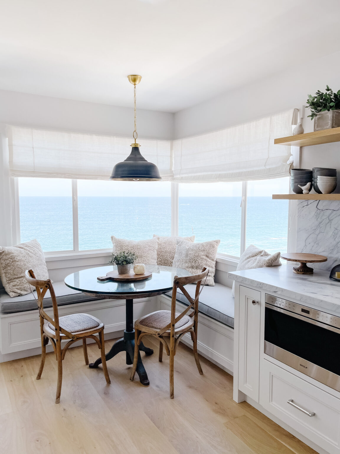 Spring Home Tour-Light and Bright Decorating - Sanctuary Home Decor